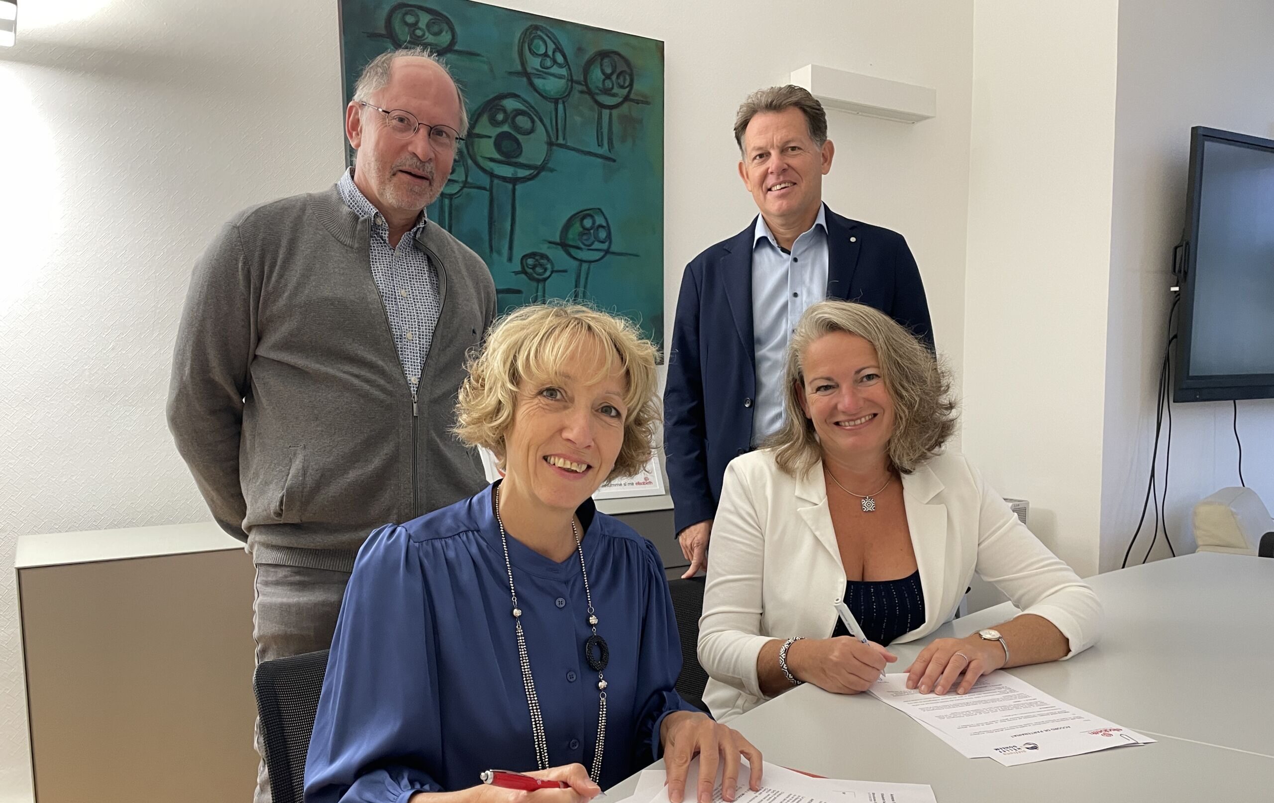 Collaboration entre Stëftung Hëllef Doheem et Elisabeth Senior : un ...